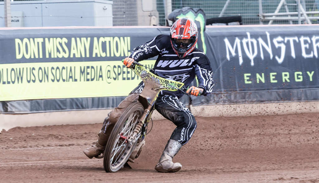 FIM Speedway - News - BRITISH EWC WORLD CHAMPION LINFOOT GETS SIDEWAYS ...