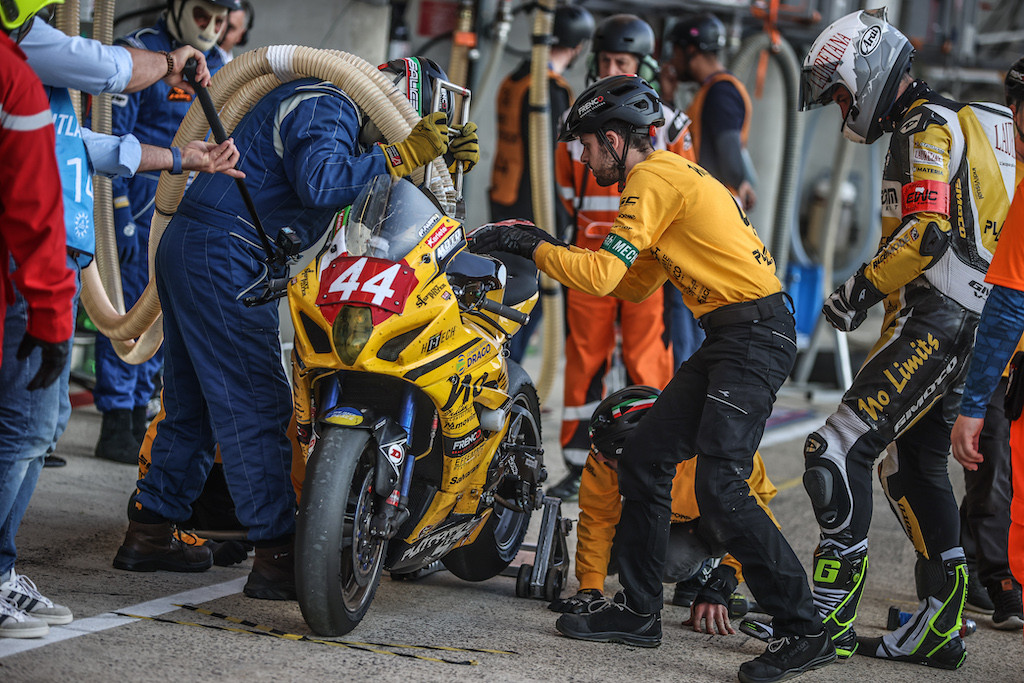 Dunlop Superstock Trophy podium brings EWC pride to No Limits Motor ...